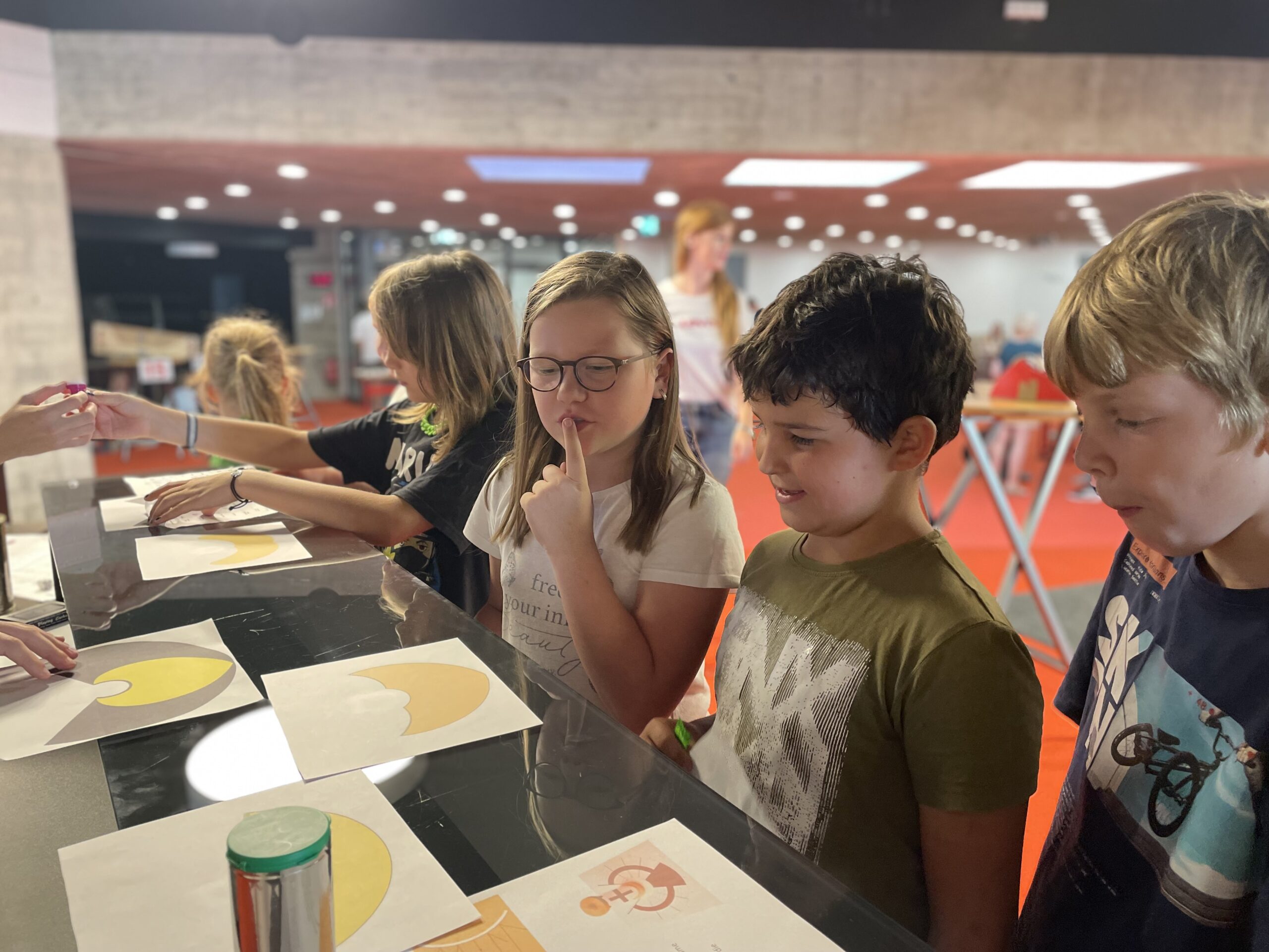 » Schülerinnen und Schüler der Grundschule Bernhardschule Sögel zu ...