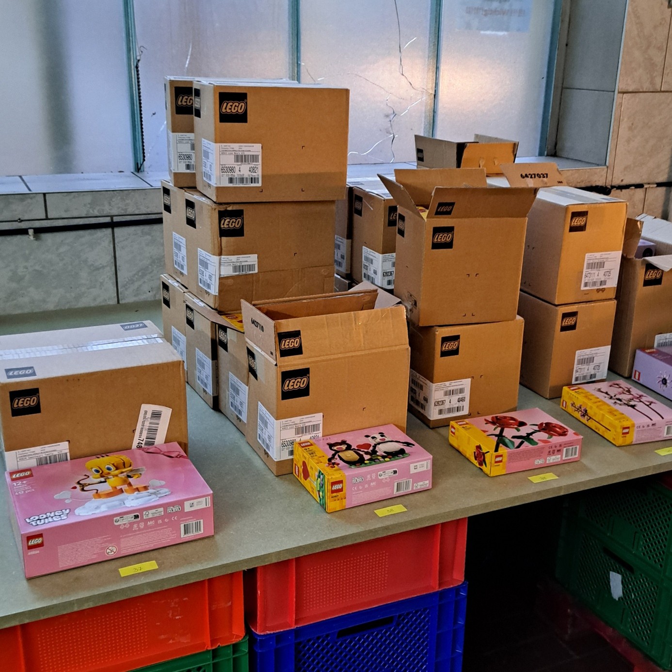 » Bald ist Weihnachten – Tafeln in Niedersachsen denken an Geschenke ...